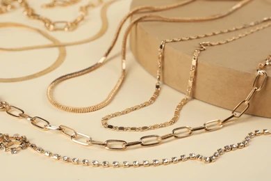 What’s the Best Chain Type for a Durable Necklace? – Motek Jewelry